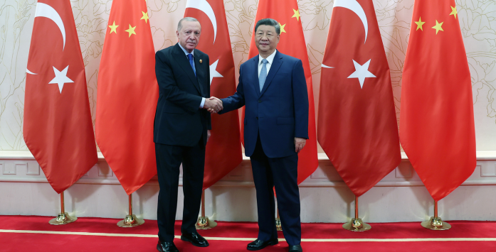 President Erdoğan Meets with Chinese President Xi Jinping in Tianjin